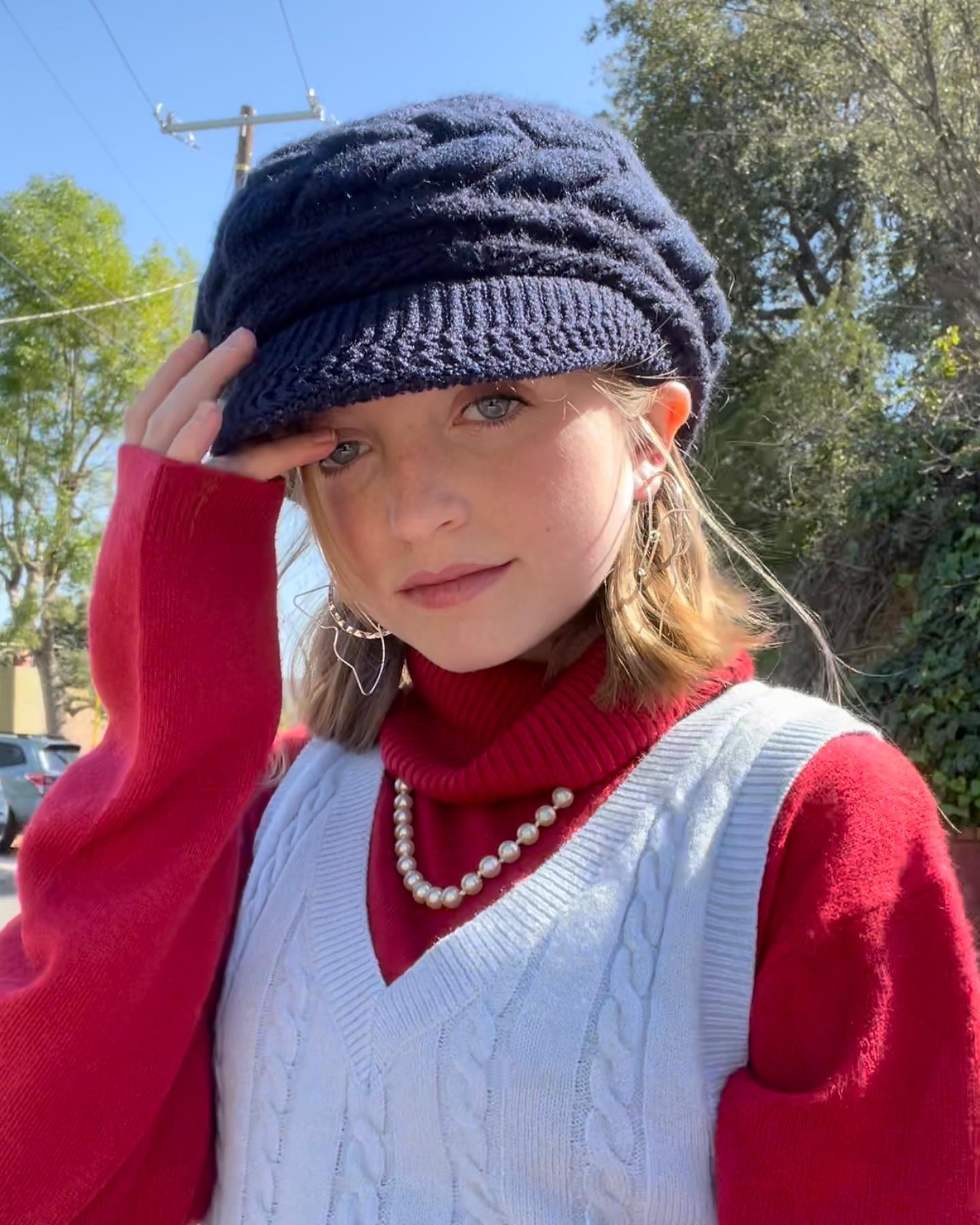 Who is Farrah Mackenzie? Age, Career, Net Worth 2024